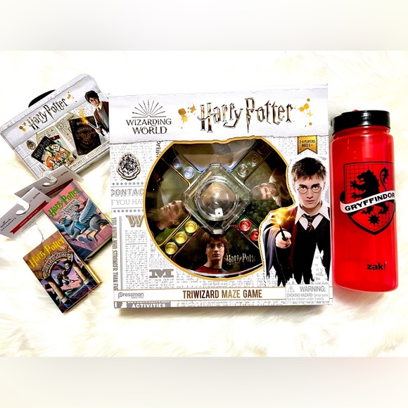 Warner Bros. | Games | Harry Potter Gift Setbundle | Poshmark